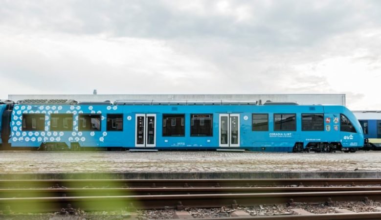 'Hydrail', the world’s First Hydrogen Powered Train now Operational in ...